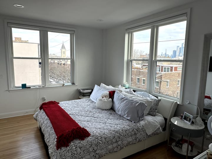 Private Next Door To Manhattan! - Hoboken, NJ