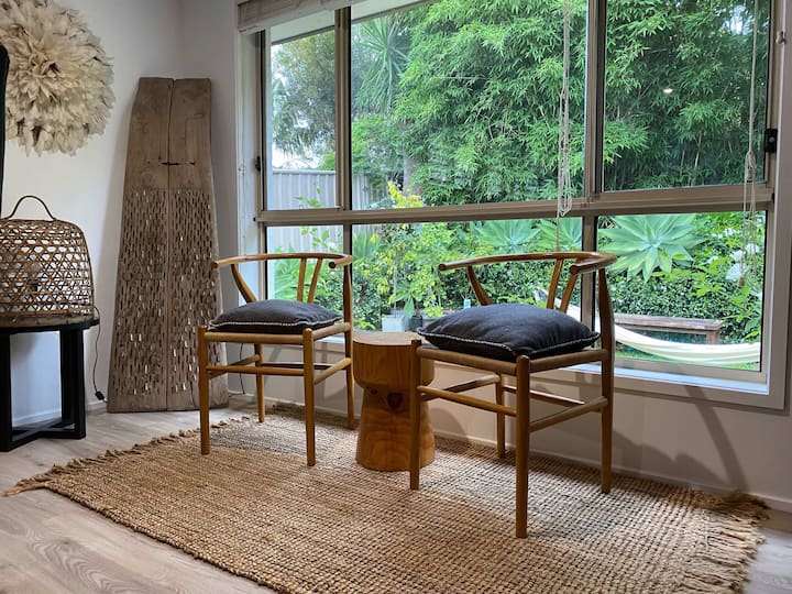 Cabbage Tree Art House - Jamberoo