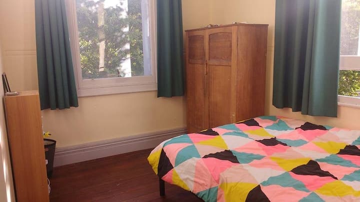 Sunny And Central Room In Te Aro - Wellington