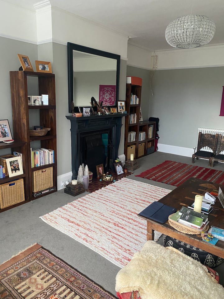 Beautiful, Bright Double Room In 2 Bedroom Flat - Eastbourne