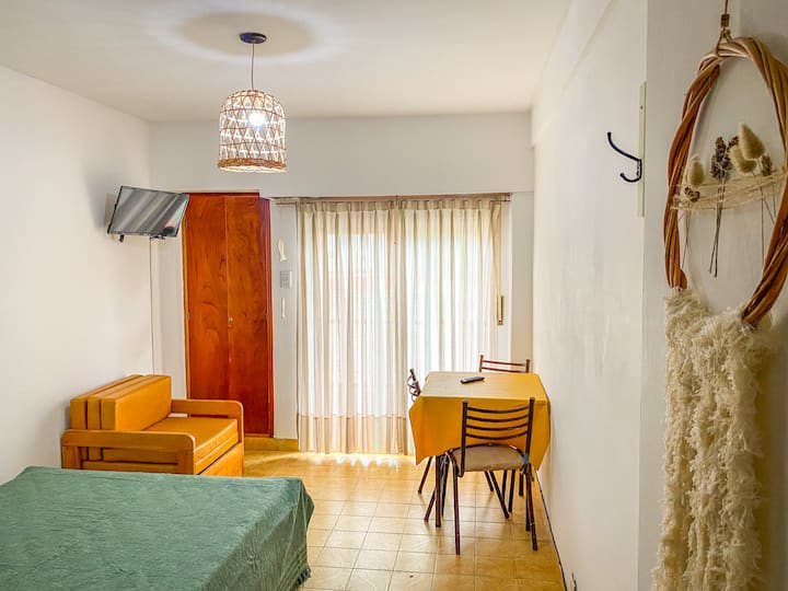 Vacaciones En Pareja, Cerca De La Playa Y Más! - Villa Gesell