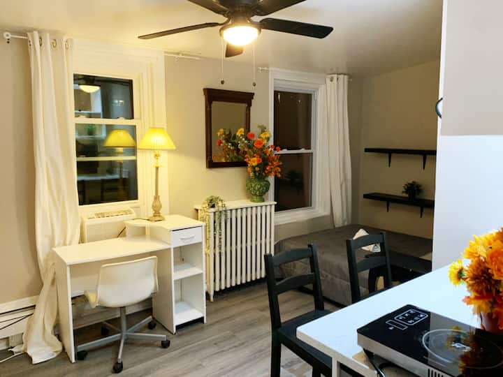 Uinn-at Upenn; 3b,  Close To Upenn / Drexel Campus - Philadelphia, PA