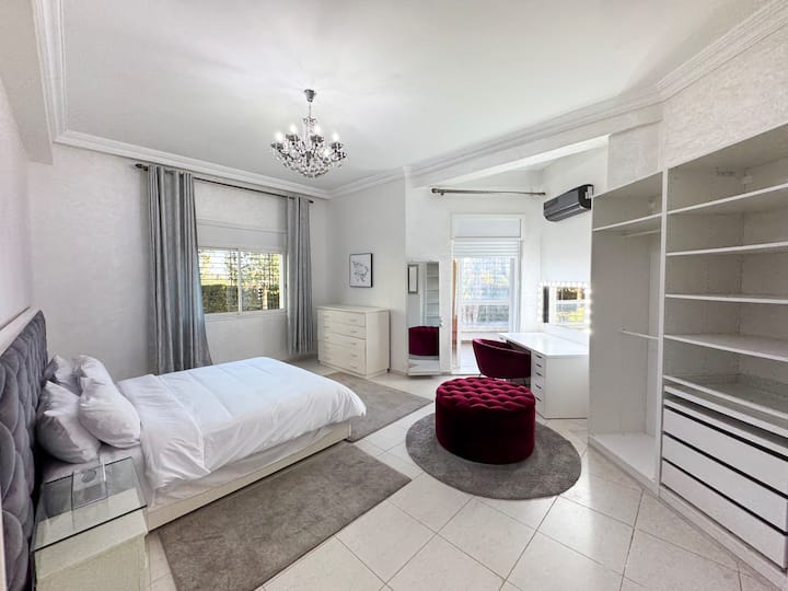 Appartement Avenue Annakhil - Rabat