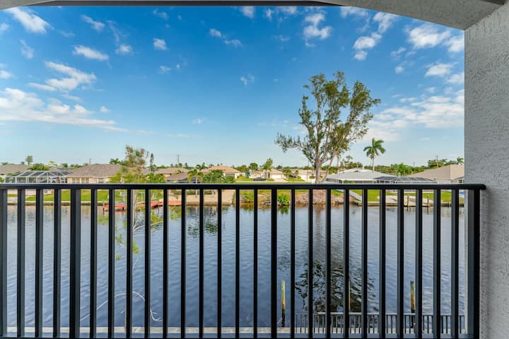 Waterfront Townhouse - Cape Coral, FL