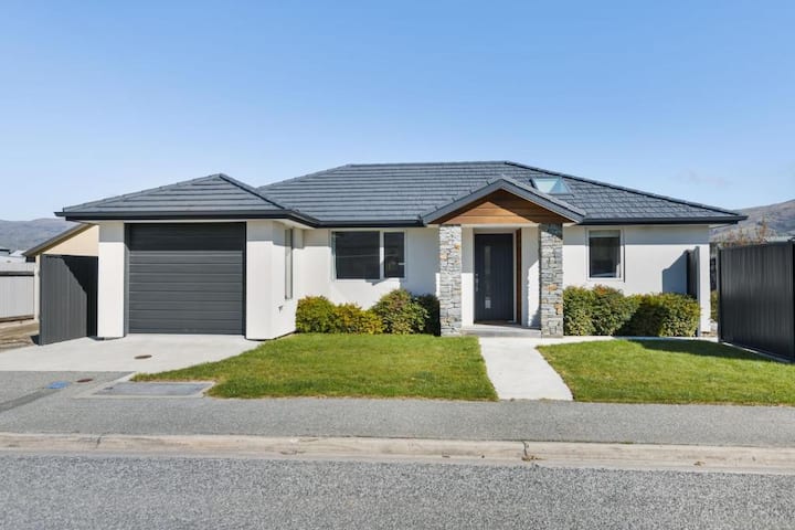 Best For Mates! Double Ensuite! - Cromwell, New Zealand