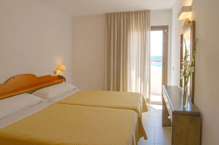 5 Guests Apt In Santa Eulalia Center 50m Beach - Santa Eulalia del Río