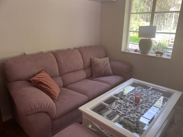 Bed & Breakfast Quiet Triple Family Studio - Södertälje