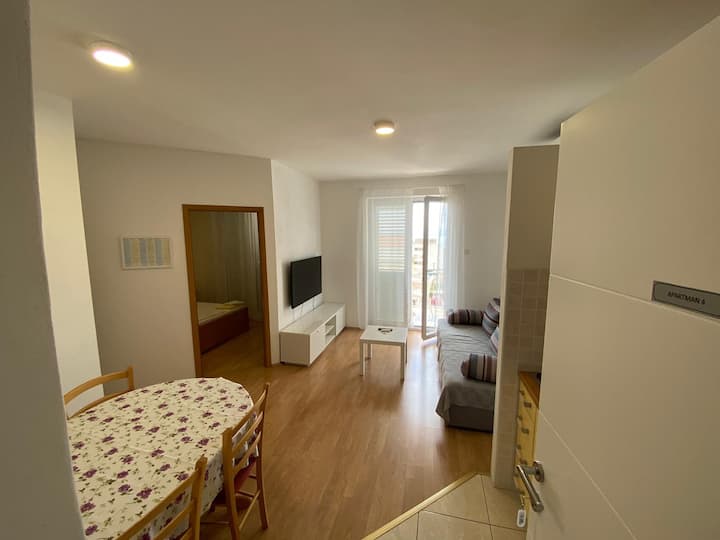 Haus Gudelj Ap 4 - Makarska