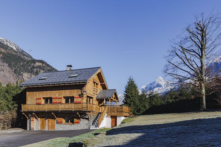 Chalet 7ch Familial 200m2 | Cheminée | Calme | Vue - Courmayeur