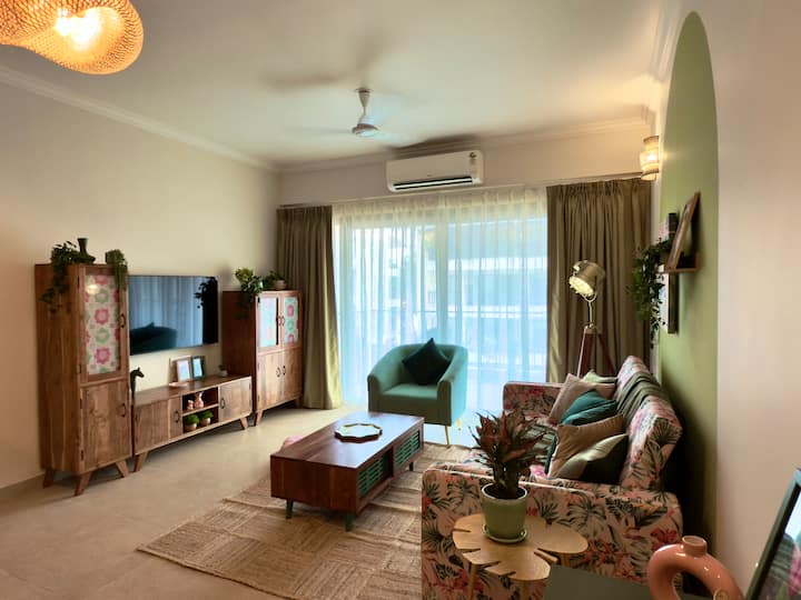 Monsoon Escape At Baga : Free Wifi, King Bed, Pool - Goa