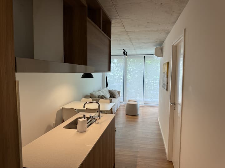 Apartamento En Pocitos - Montevideo