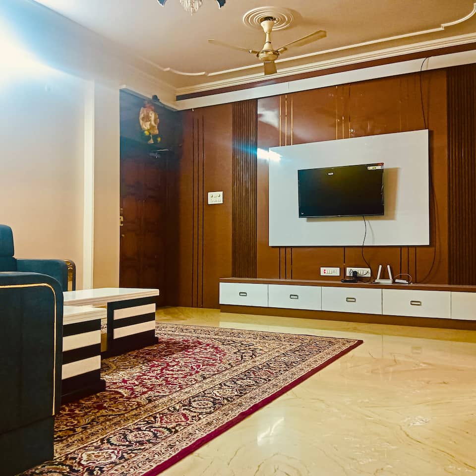 Varanasi Apartment Holiday Rentals - Uttar Pradesh, India | Airbnb