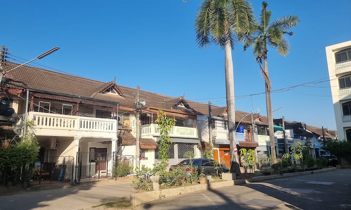 Y-house - Chiang Mai