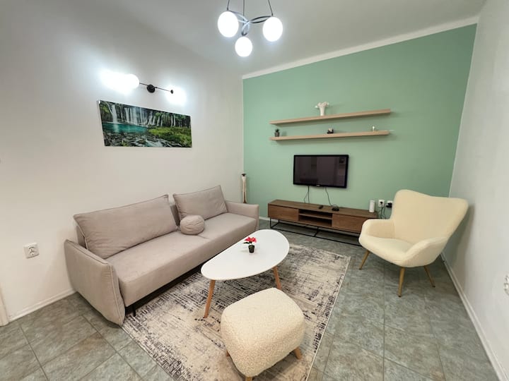 Florence Family 2bdr Apt| Min From Serdika W Wifi - Sofia