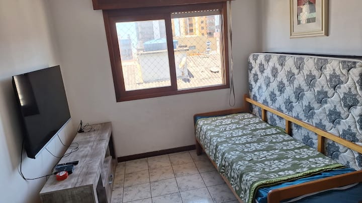 1 Dormitório Na Rua Pindorama. - Capão da Canoa