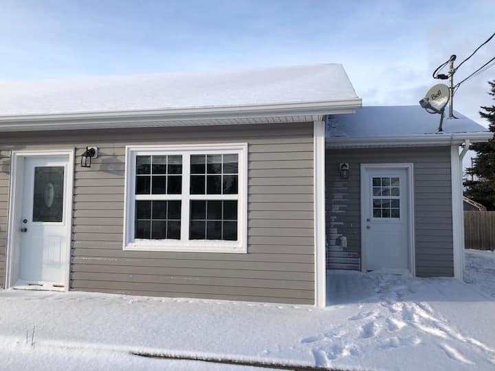 Home For Joy - 夏洛特敦