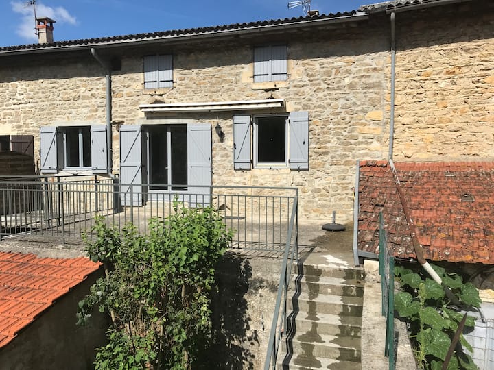 Appartement Calme Vaux En Bugey - Ambérieu-en-Bugey