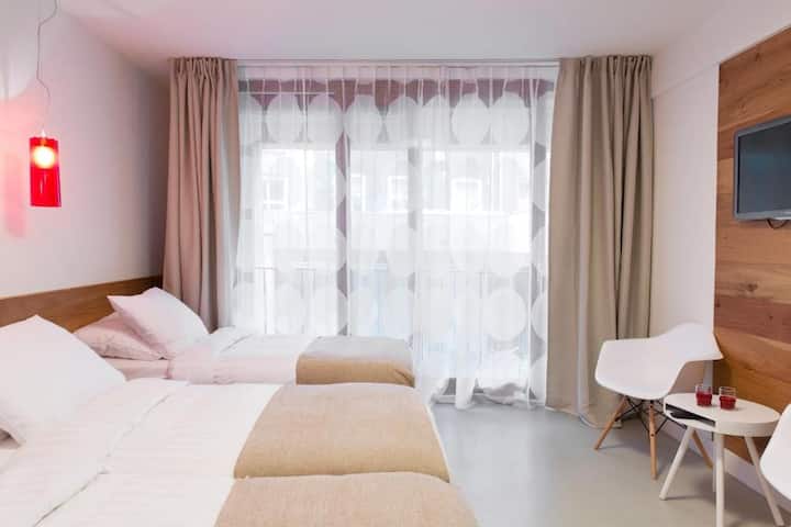 Jordaan 3 Person Suite • Next To Leidseplein - Amsterdam