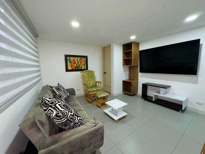 Amplio Apartamento En Manizales - Manizales