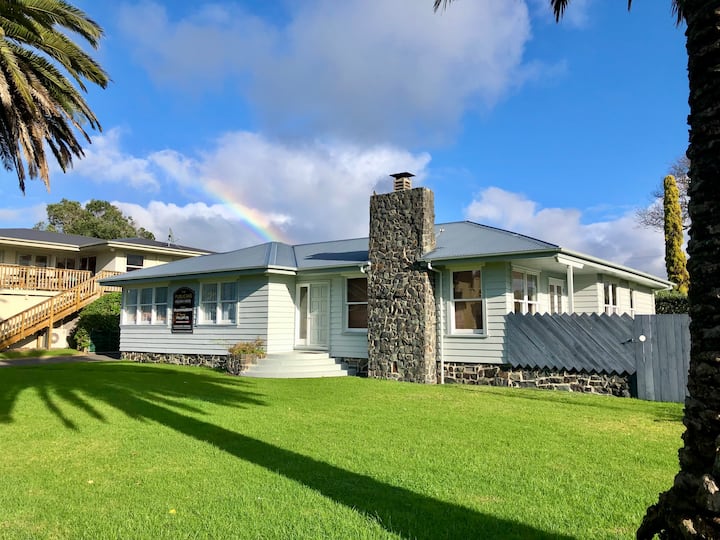The Publican's, Whitianga, Best Location - Whitianga