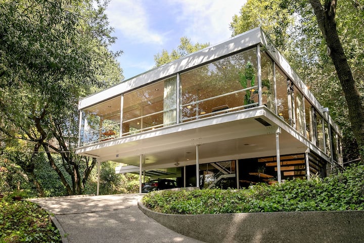 Modernist Landmark Dho House - Berkeley, CA