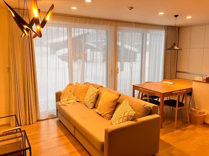 Shiro House - Niseko