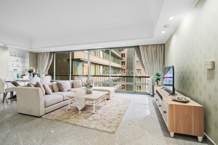 Brassia By Kozystay | 3br | Spacious | Thamrin - Jakarta
