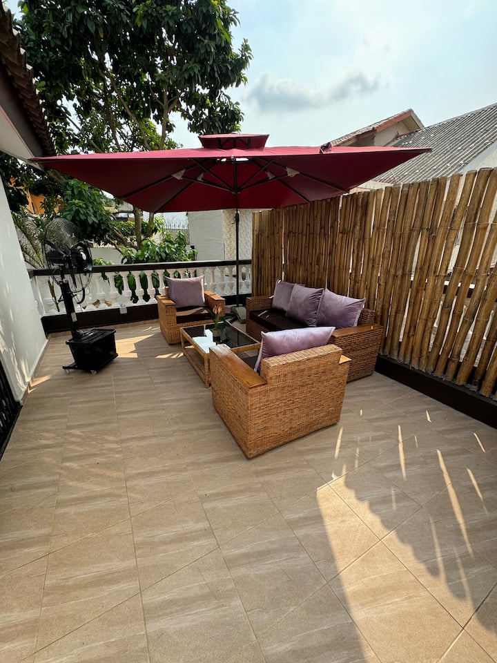 Chambre D’hôtes Avec Grande Terrasse - Abidjan
