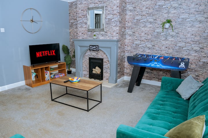 3 Bed Home Away From Home - 