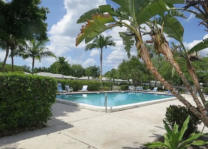 Fla Retreat-golfcourse Condo-summer Rates-1 Mth - Florida