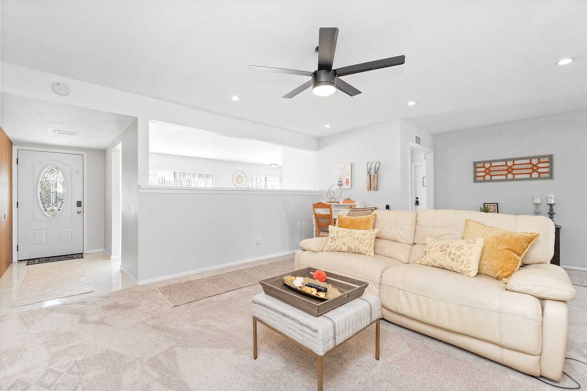 Maison privée 3BR - Jacuzzi, cour, arcade et stationnement - Maisons à ...