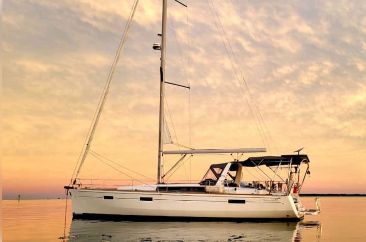 Enjoy Marco From A 45' Beneteau - Marco Island, FL