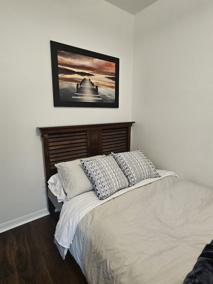 Cozy Studio Apartment - Riverview, FL