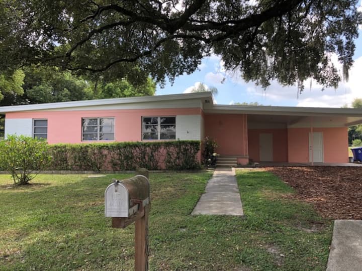 Peach Perch - Mid Century - Lakeland, FL