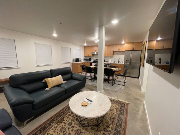Spacious Retreat In Ne Portland – Sleeps 10 - Portland