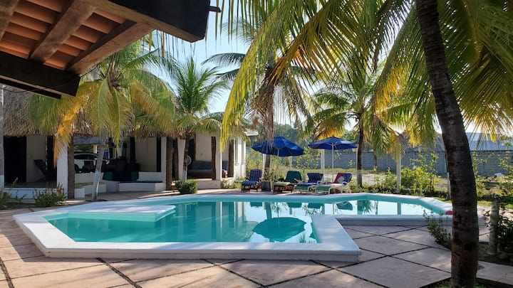 Casa Pacífico: Playa Y Palapas - Tapachula