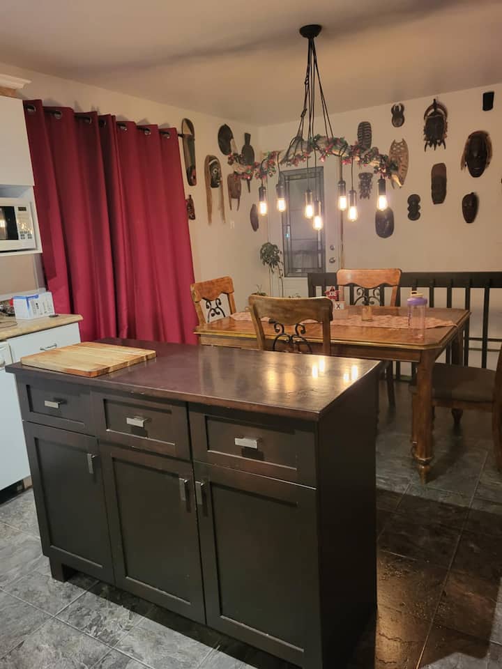 Haut/maison Pour Travailleurs - Rimouski