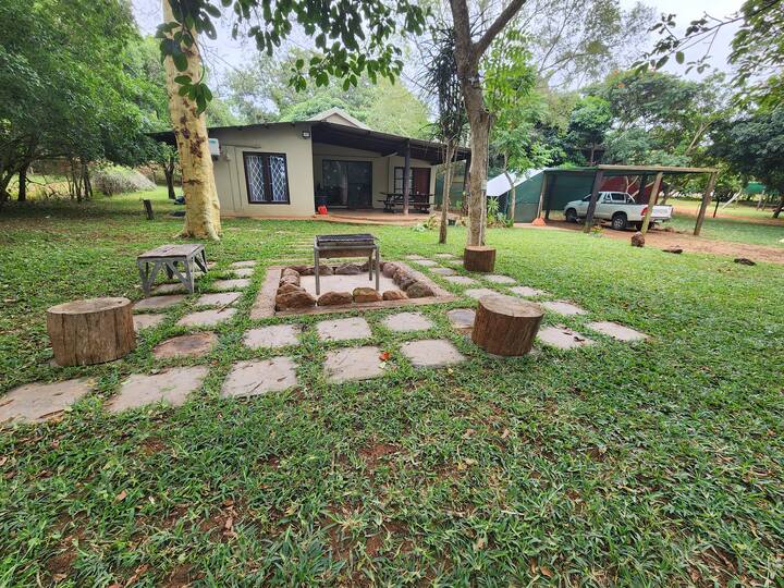 Mkumbi Farm Cottage - Hluhluwe