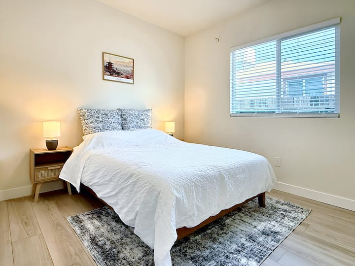 5 Min From Ucd Med Ctr | Room #2 In New-build Home - Sacramento, CA
