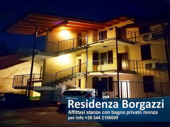 Stanza Singola Con Bagno Privato - Monza
