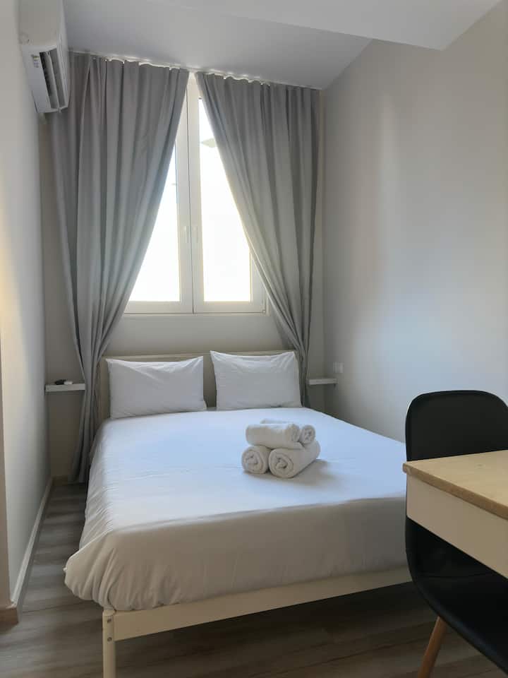 Economy Double Room Monastiraki - Athen