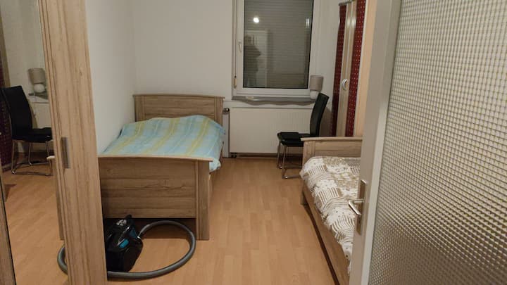 Ruhige Wohnung Mit Modernem Bad. - Selb