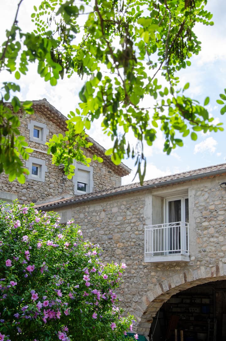 4 Gîtes Dans Une Ancienne Ferme - Balazuc
