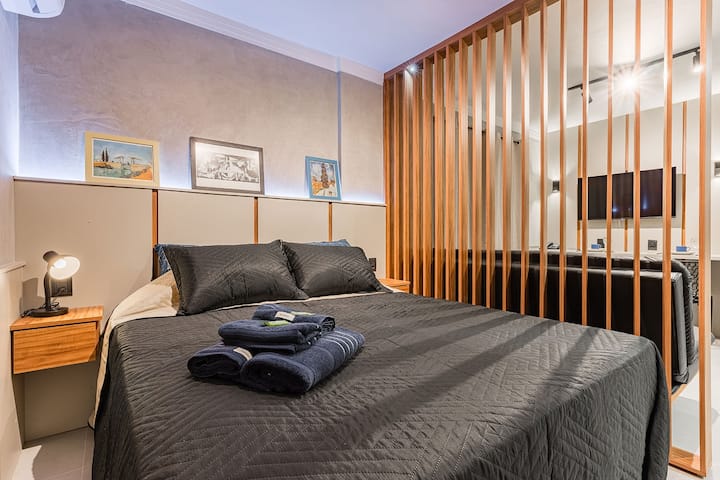 Studio 22 -Recém Reformado C/garagem E Portaria24h - São Paulo