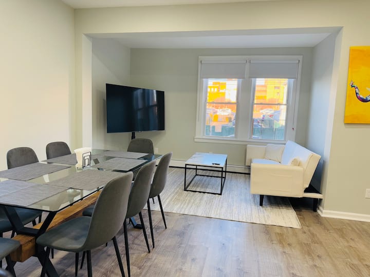 Modern Family Getaway To Nyc - Clifton, NJ