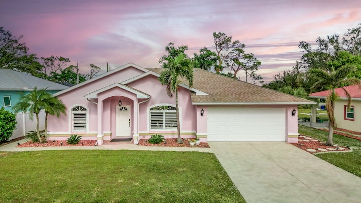 Venice Island Retreat | 2br Near Beach & Downtown - Venice, FL