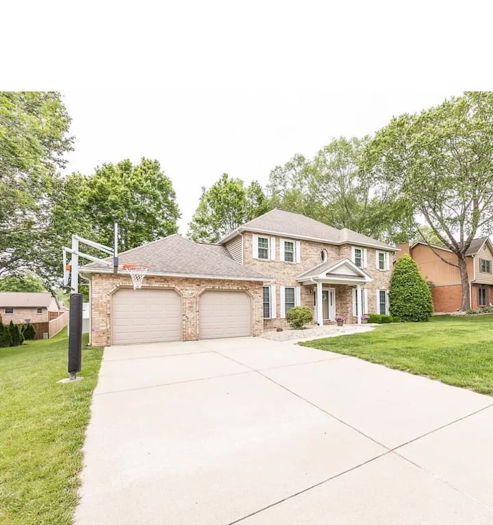 Home Away From Home - Belleville, IL