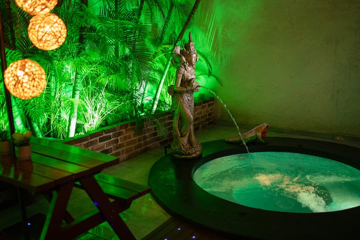 Romántico Escape Lujoso Con Jacuzzi Privado Y Wifi - Cali