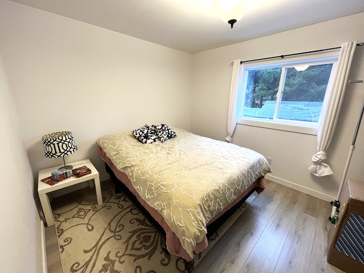The Farmhouse Guest Suite - 艾伯尼港