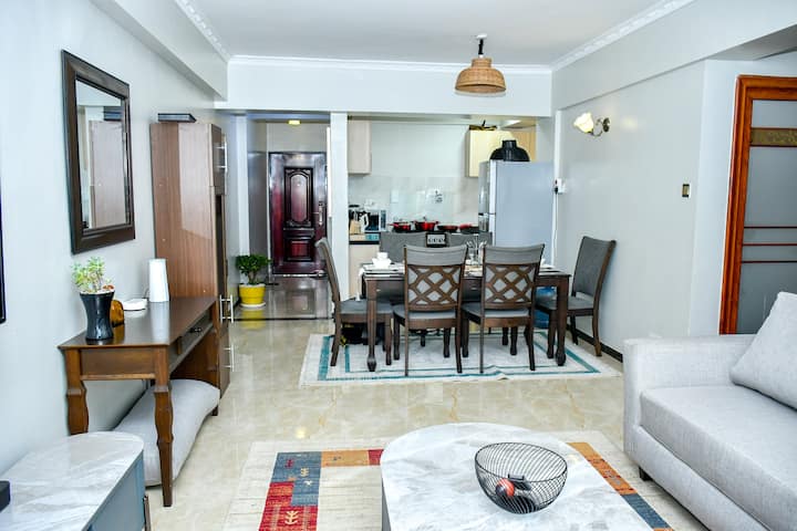 Bush House Three Bedroom Plus Sq - Nairobi